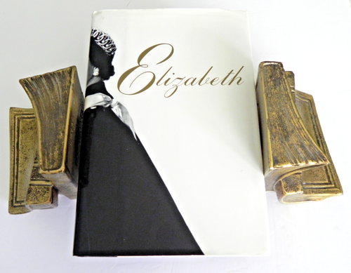 Elizabeth - Biography of Britain's Queen by Sarah Bradford SIGNED 1st ...