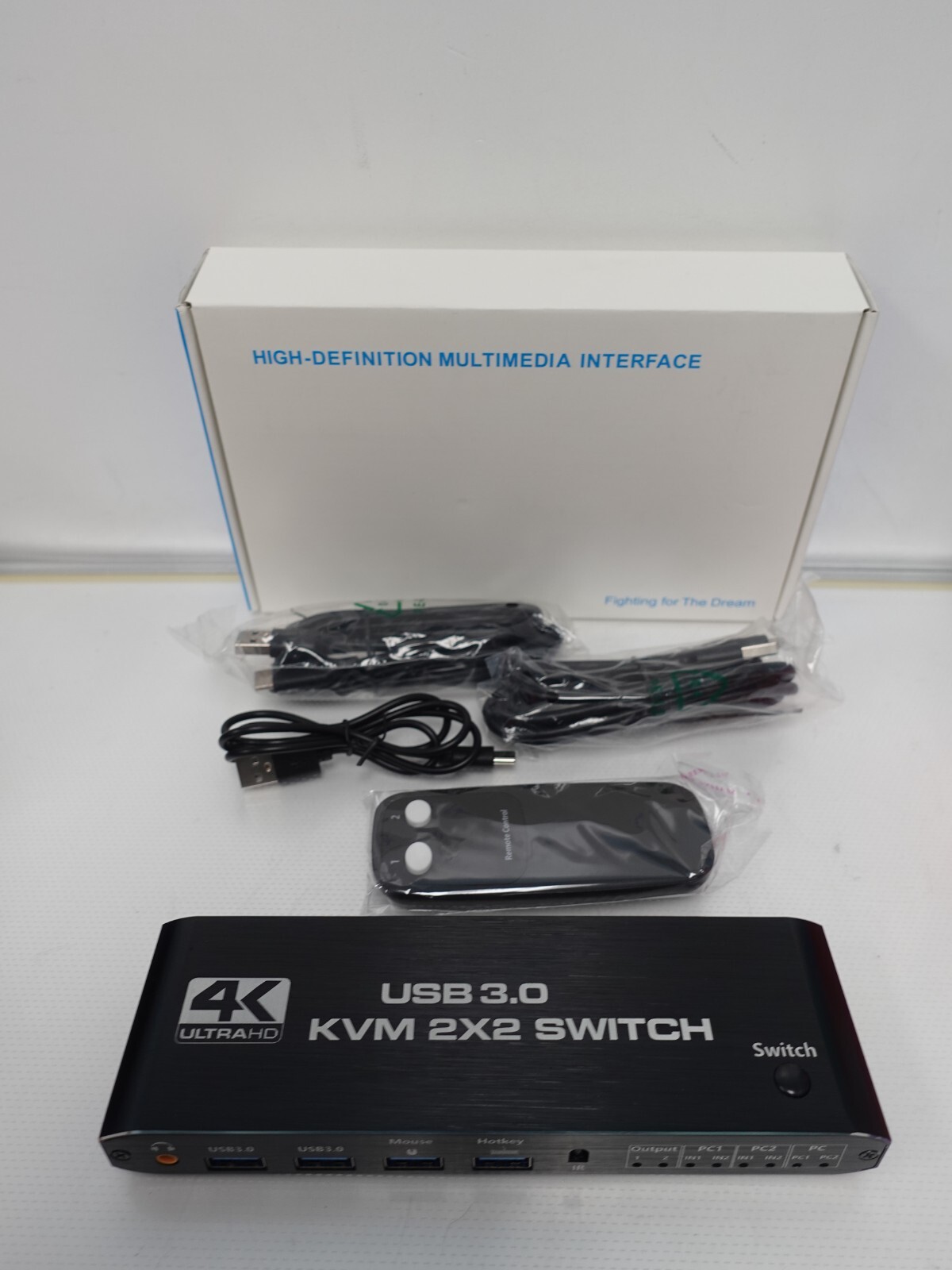 4K Ultra HD USB 3.0 KVM 2X2 Switch, Model: OZK3