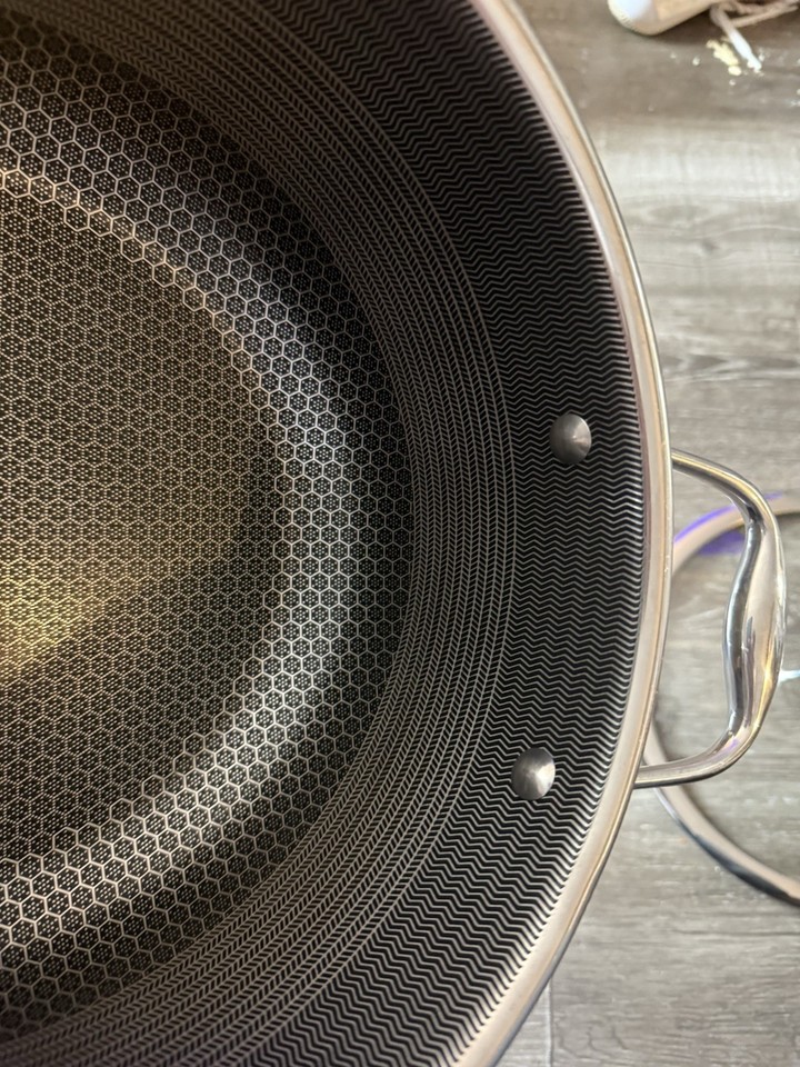 3 Piece Hex clad Set 1 8 Quart Pot 1 10 In Pan And One Lid To Fit Them ...
