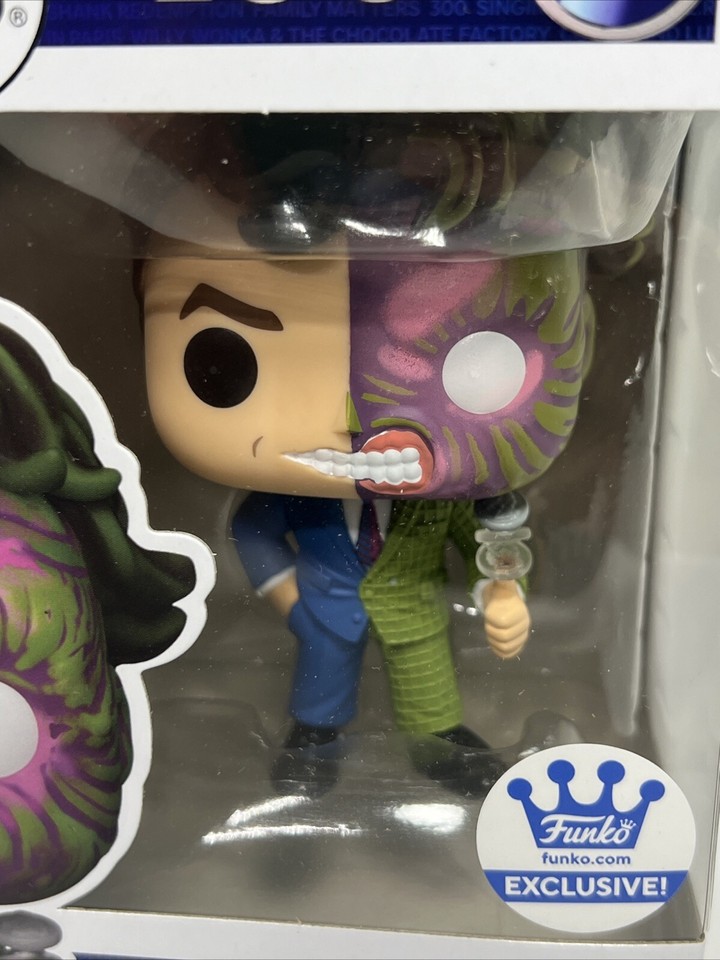 Funko Pop! Two-Face Flipping Coin 484 Vinyl Figure DC Comics Batman ...