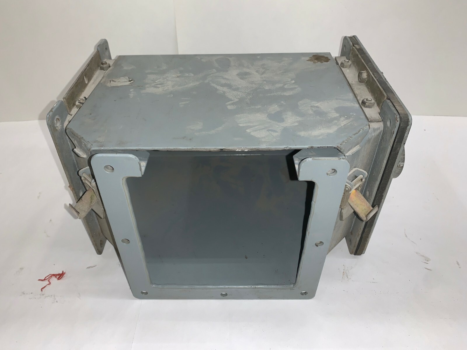 SQUARE D, SCHNEIDER WIREWAY GUTTER FITTING, LJB6TT, 6" X 6", NEMA 12 ...