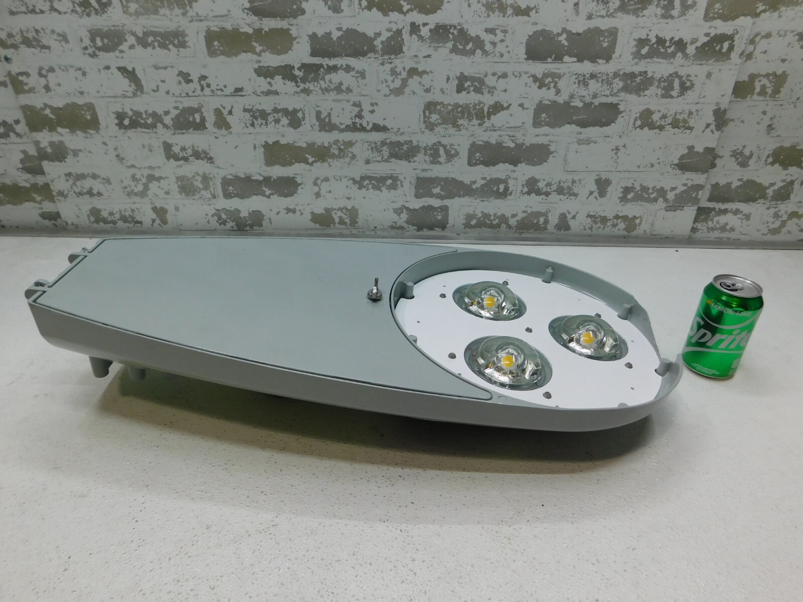 American Electric Lighting Autobahn ATBM LED Parking Lot Roadway Light ...