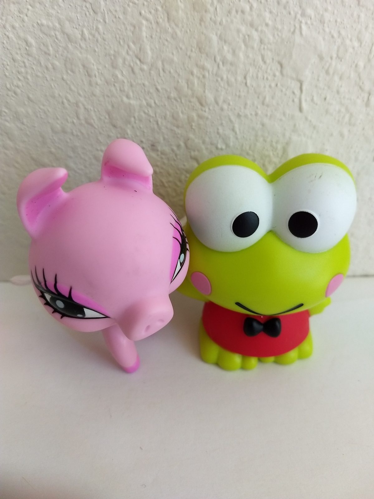 Bratz Babyz Toy Pets Green Frog & Flying Pink Winged Pig 2 1/2 inches ...