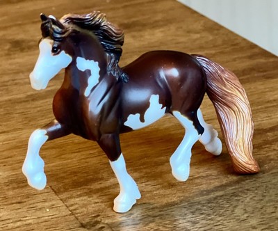 Breyer Horse Stablemate #59197 Little Brown Stable Set Chestnut Pinto ...