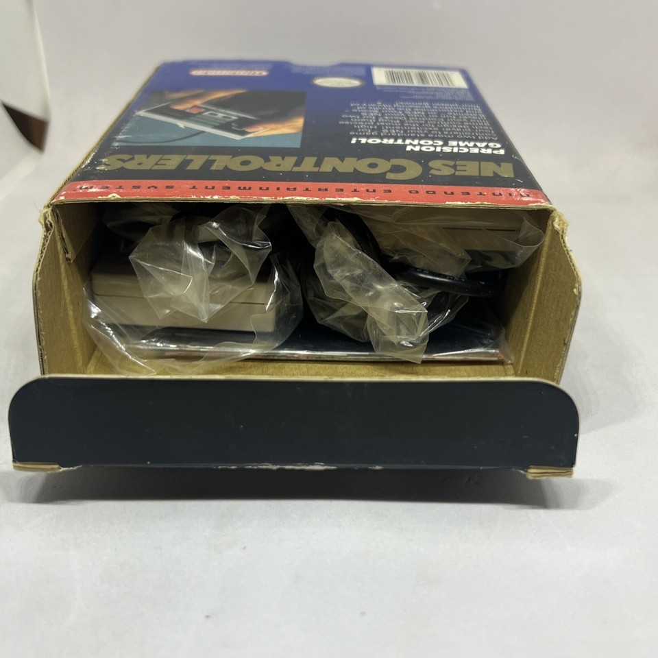 NEVER USED! Authentic Original Nintendo NES OEM Controllers Complete ...