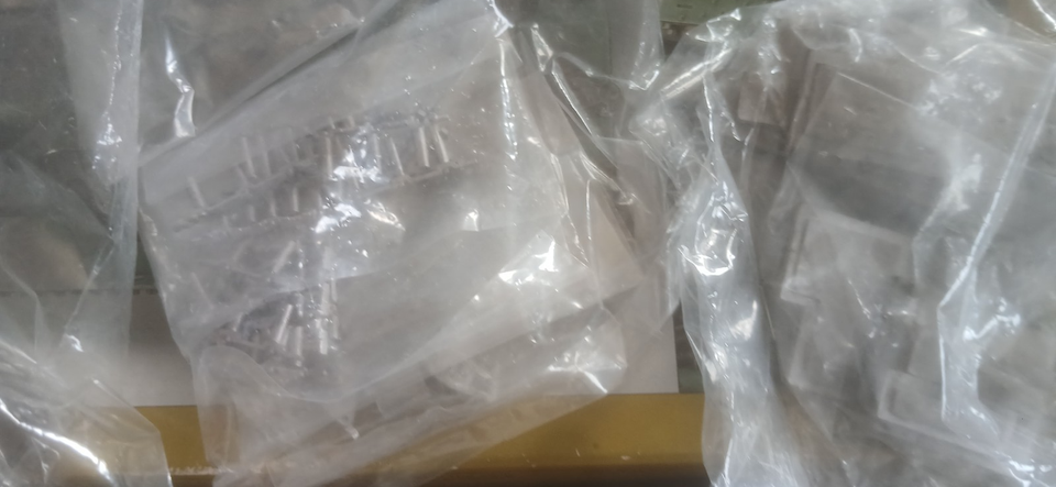 GUNZE SANYO M60 A1 W/ RISE PASSIVE ARMOUR METAL. W/ USMC CREW 1/35 ...