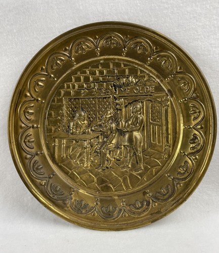 (2) VTG Embossed Brass English Wall Plaques Plate Pub "Ye Olde" Made in ...