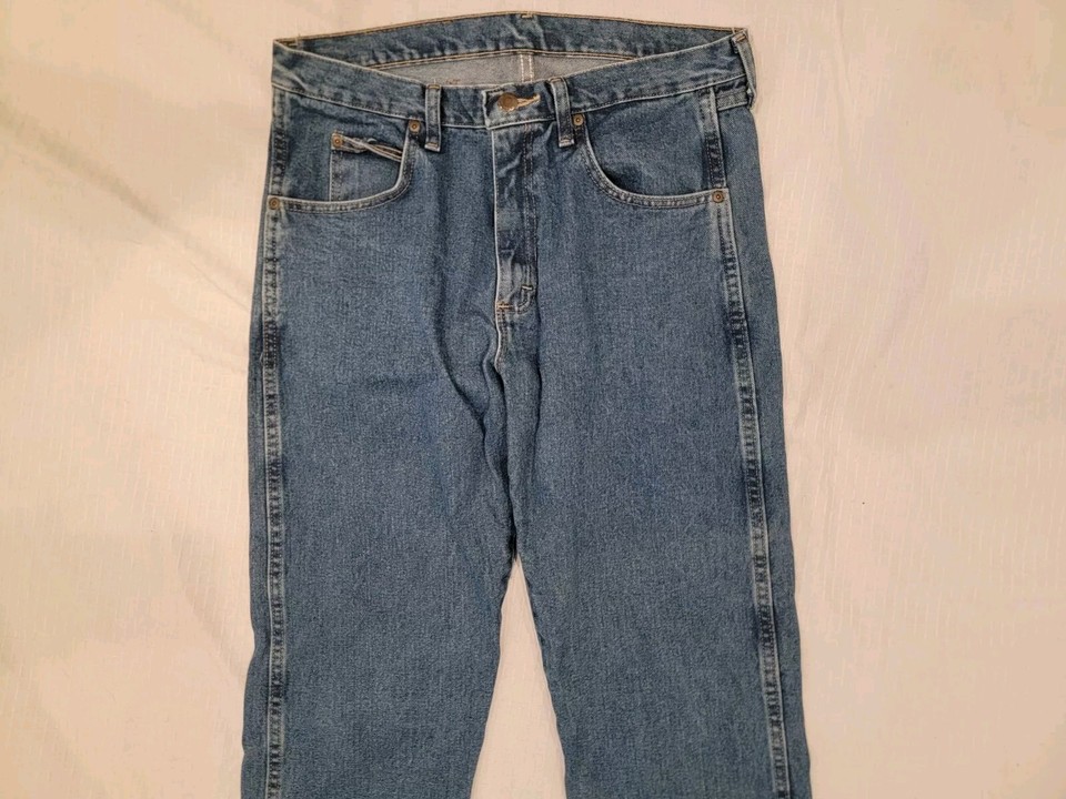 Wrangler Rugged Wear jeans: Medium Wash,Mens 33x32 long lasting, work ...