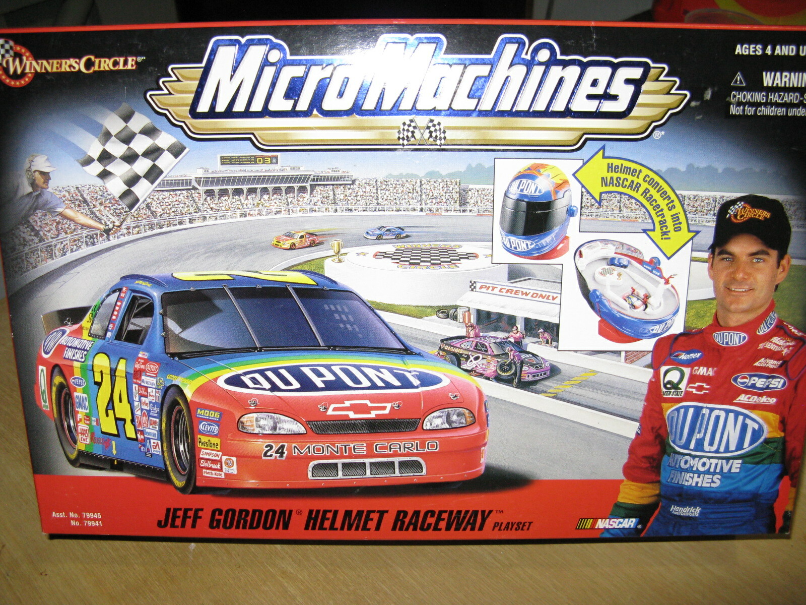 JEFF GORDON MICRO MACHINES HELMET RACEWAY PLAYSET SEALED Galoob 1999 | eBay