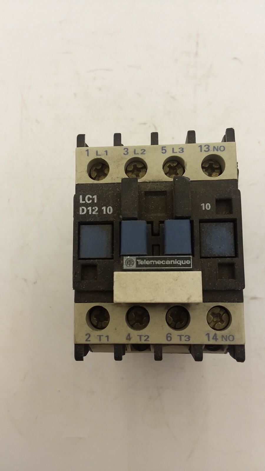 TELEMECANIQUE LC1 D12 10 CONTACTOR 12AMP 3POLE 24VAC 50HZ W/1-NO AUX | eBay