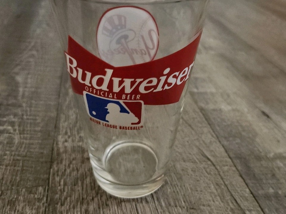 Budweiser Bud New York Yankees Logo Beer Pint Glass MLB Major League ...