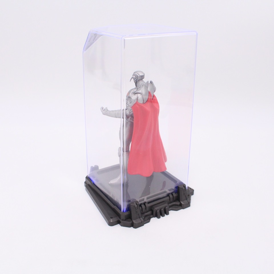 Ultron Marvel Super Hero Illuminate Gallery LED Light Up Figure by Sen ...