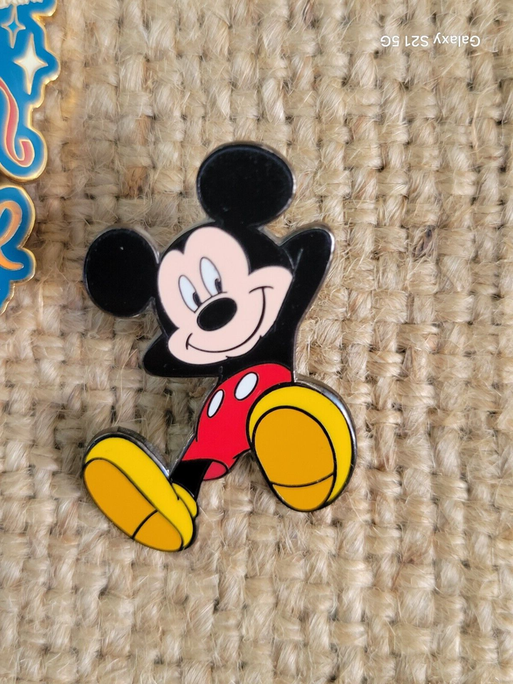 DISNEY Set 2 Pins LTD Mickey Mouse 2003 Happy New Year, Mickey Mouse ...