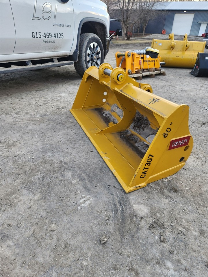 NEW Caterpillar 307 308 60" Smooth Ditch Grading Bucket Excavator 50mm ...