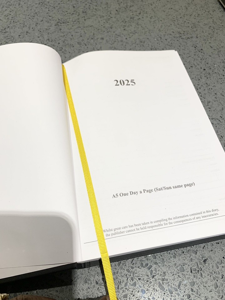 LYRECO 2025 A5 Diary & Daily Quote Tear Off Calender 2025 (2024 & 2026 ...