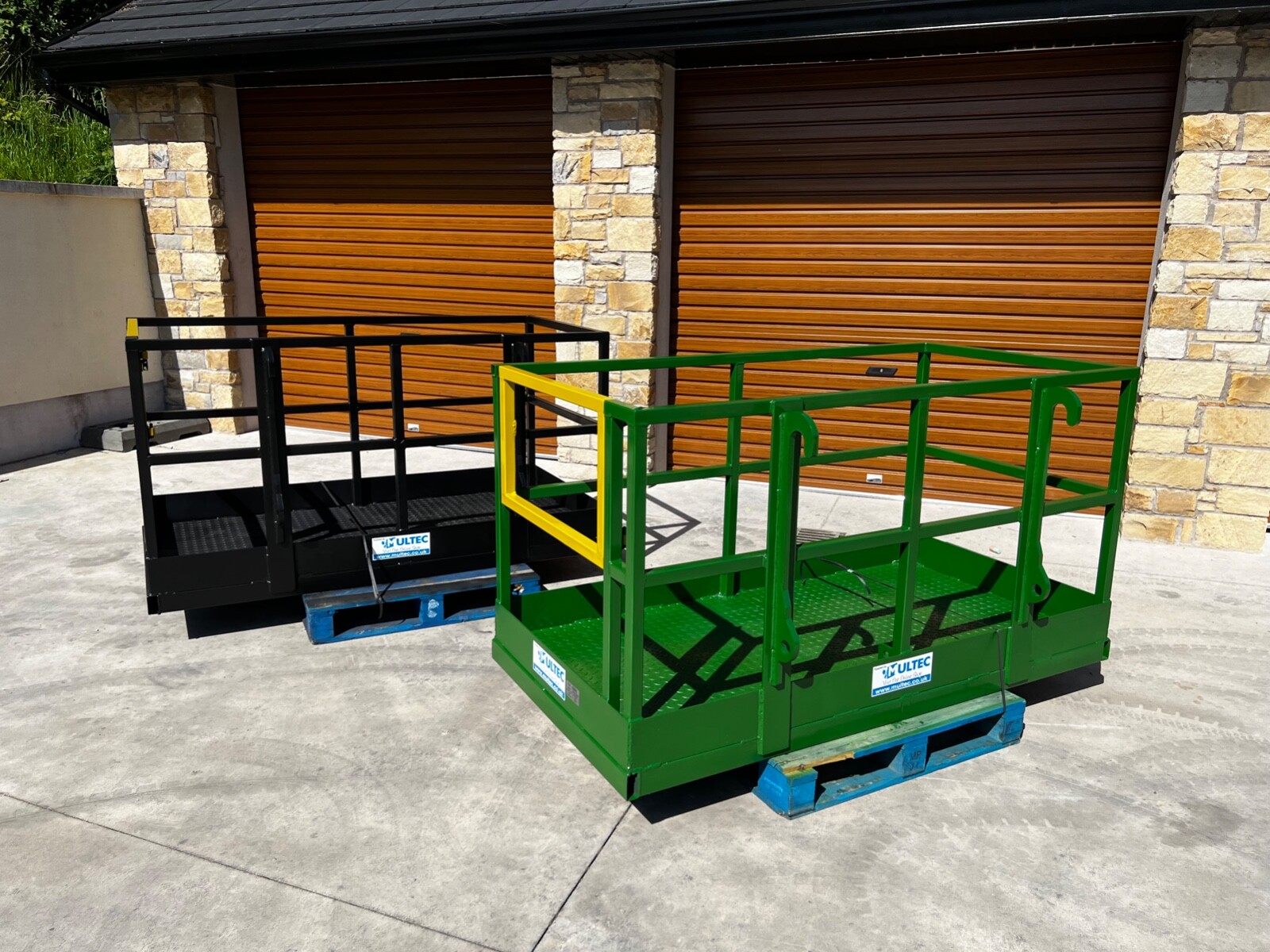 2.0m x 1.0m Telescopic Handler Man-lift Safety Basket ( Cradle JCB ...