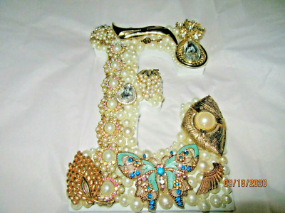 HAND CRAFTED BY GALE ANTIQUE/NEW/VINTAGE WALL INITIAL E 9"Hx5+"W | eBay