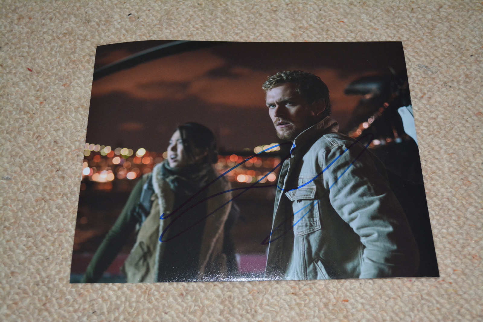 FINN JONES signed autograph In Person 8x10 (20x25 cm) IRON FIST | eBay