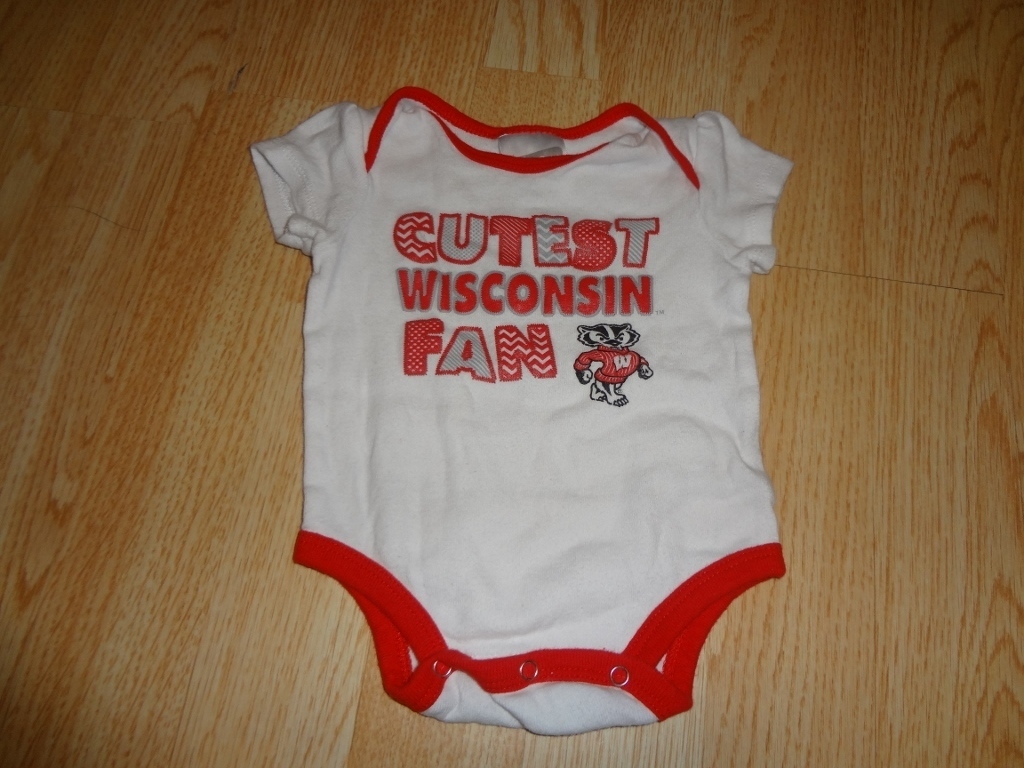 Infant/Baby Wisconsin Badgers 0/3 Mo Creeper "Cutest Wisconsin Fan ...