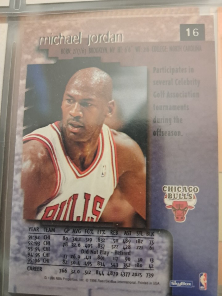 Michael Jordan 96 Skybox Premium Card #16 Chicago Bulls Basketball | eBay