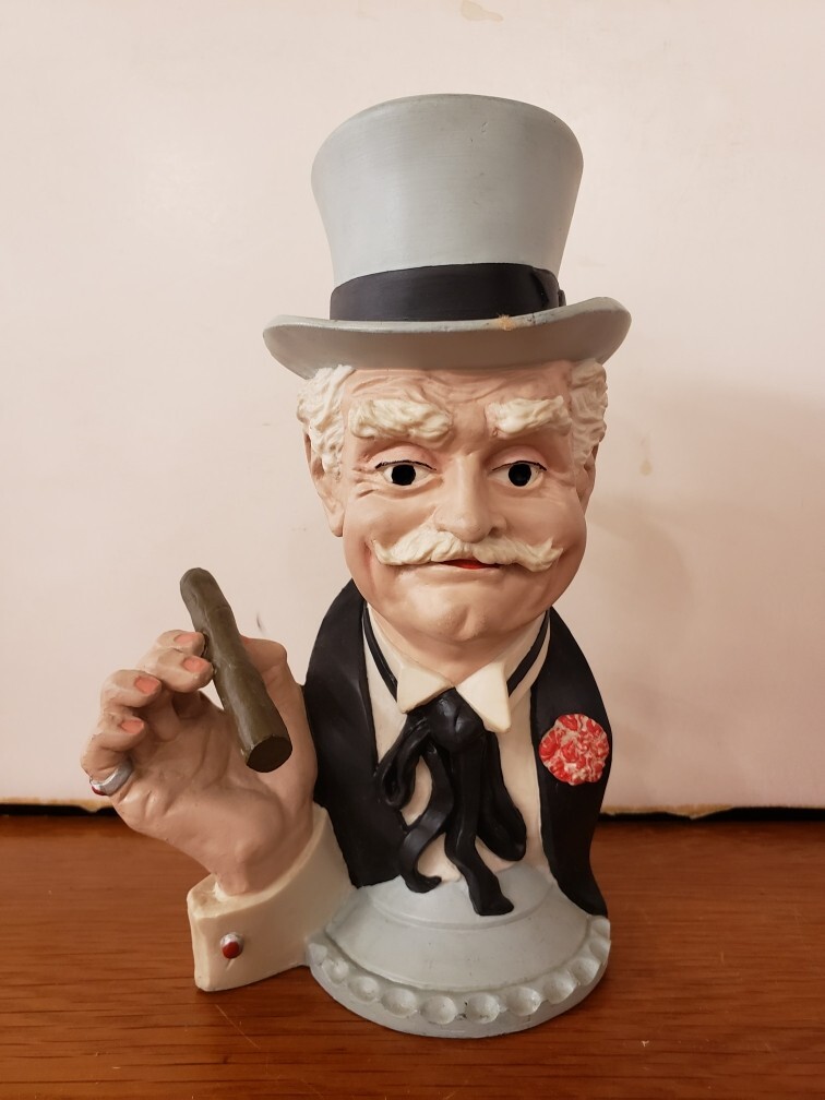 Hal Reed's Instagram, Twitter & Facebook on IDCrawl