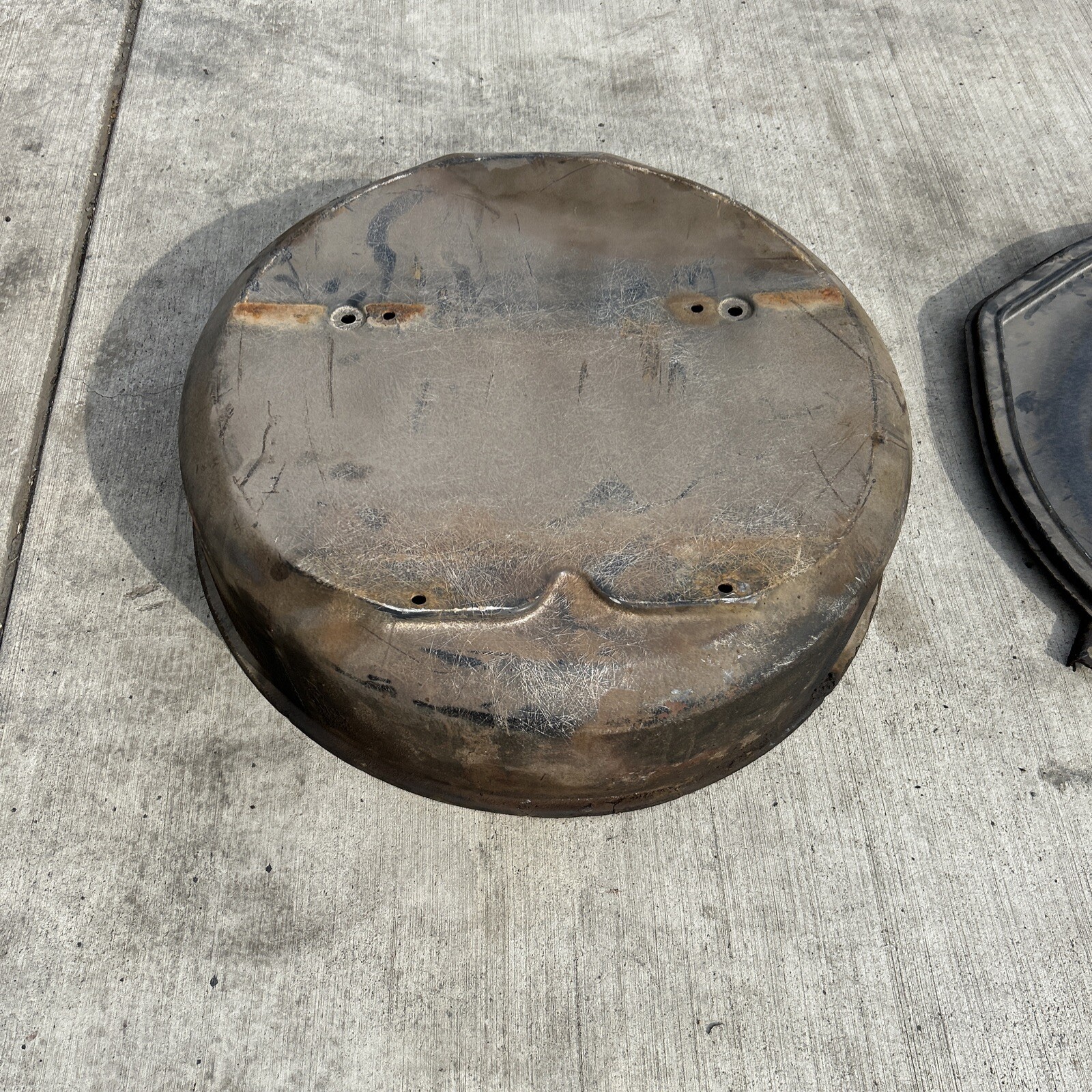 1963 Corvette Spare Tire Tub Assembly Early Style 63 C2 Midyear Tub ...