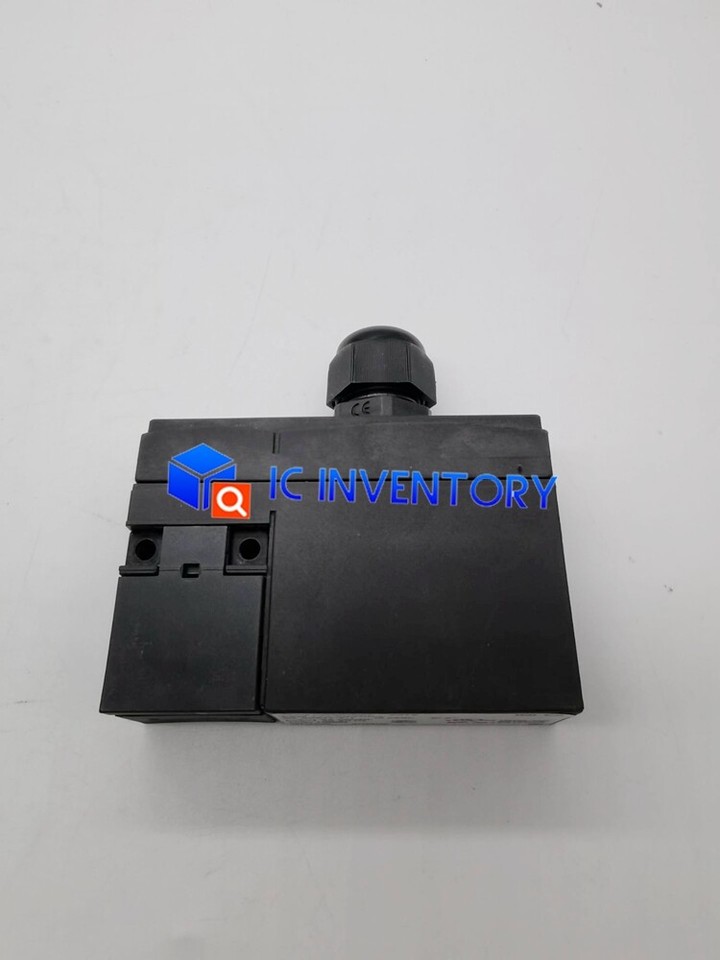 1PCS New SCHMERSAL safety switch AZM170-02ZRKA 24VAC/DC | eBay