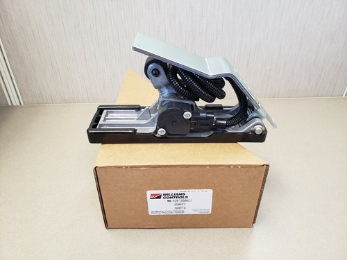 350827 / WM526 - ELECTRONIC FLOOR ACCLERATOR PEDAL 45^, NSN# 2540-01 ...