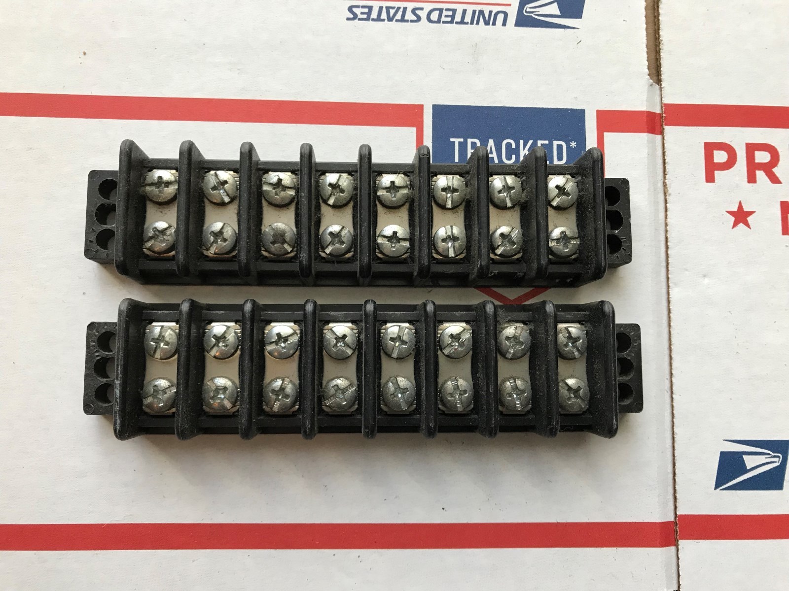 Lot Of (2) TB300 Magnum TB300, 8 Position Terminal Block Strip (S-44 ...