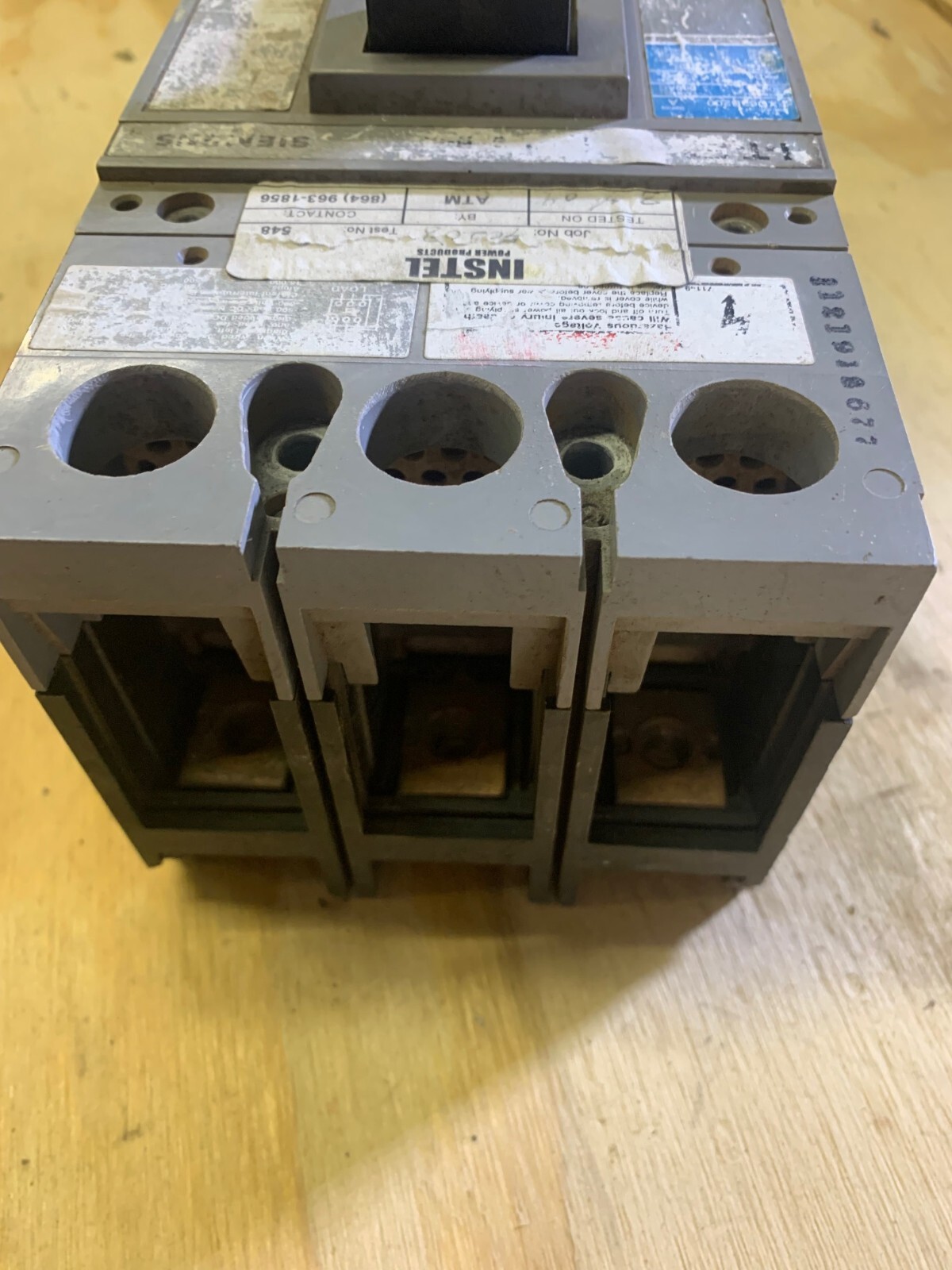Siemens FXD63B200 200A 600V Standard Circuit Breaker 783643211278| eBay
