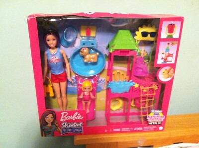 Barbie Skipper First Jobs Water Park Playset & Doll Rope Ladder Bridge ...