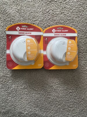 First Alert Smoke Alarm Battery Powered Ionization Sensors Battery ...