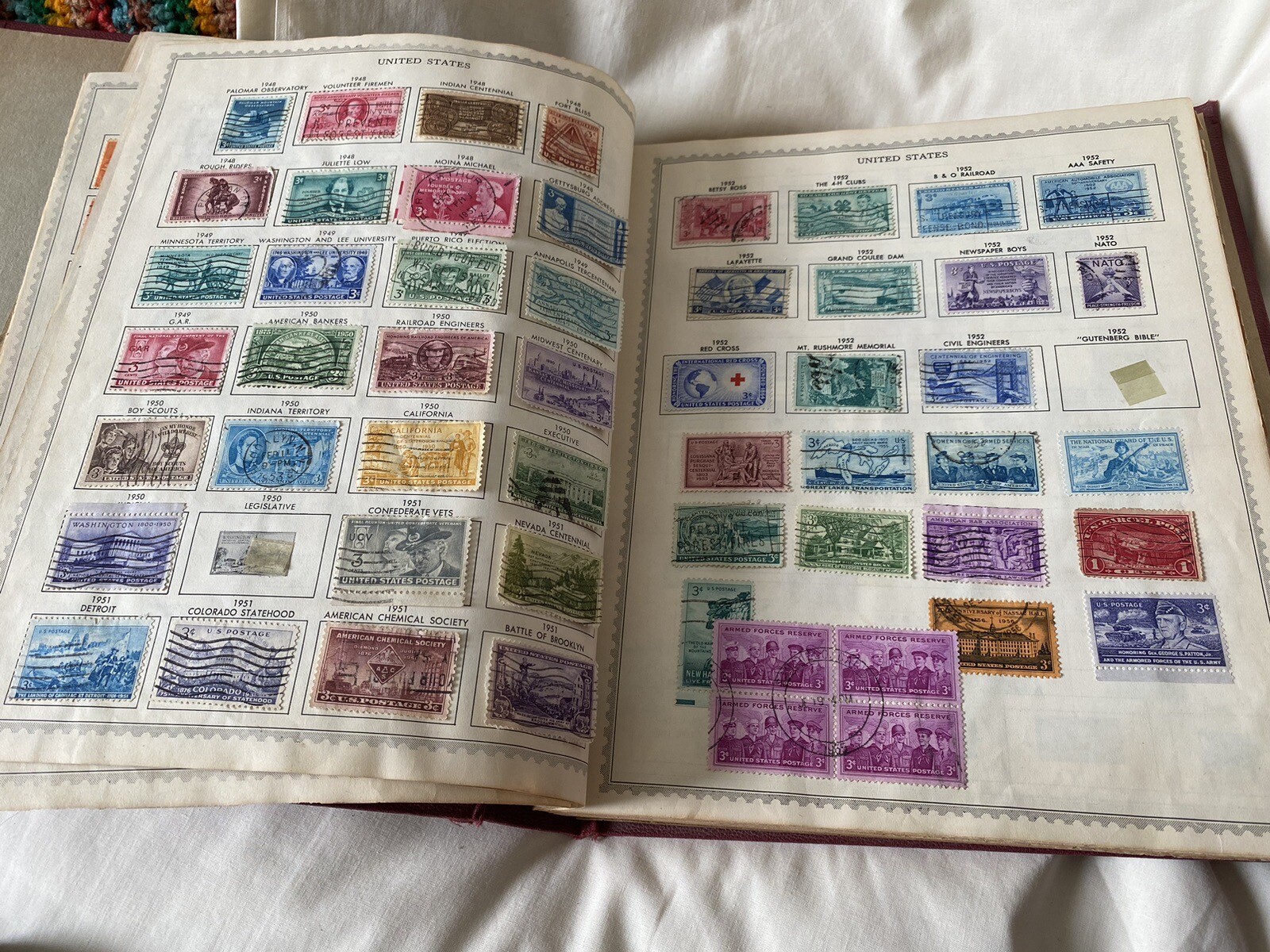 1952 Minkus THE NEW WORLD WIDE POSTAGE STAMP ALBUM With Stamps | eBay