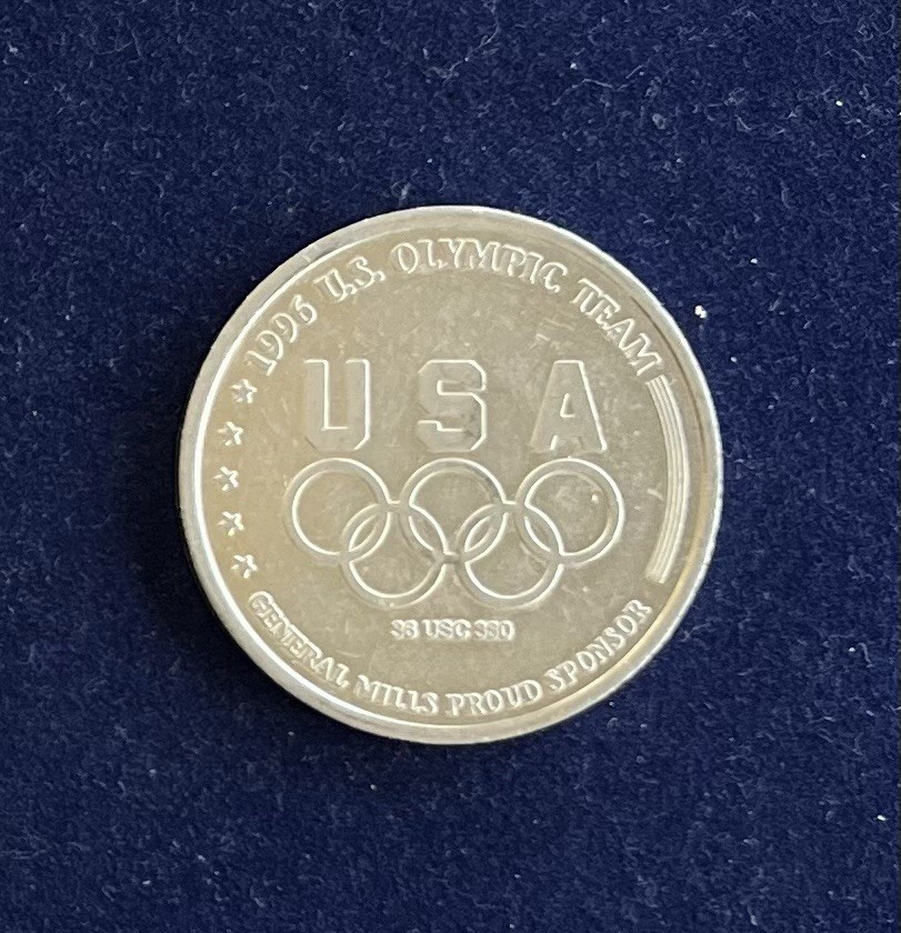 1996 ATLANTA OLYMPIC GAMES/ USA VOLLEYBALL COIN/GENERAL MILLS/ VINTAGE ...