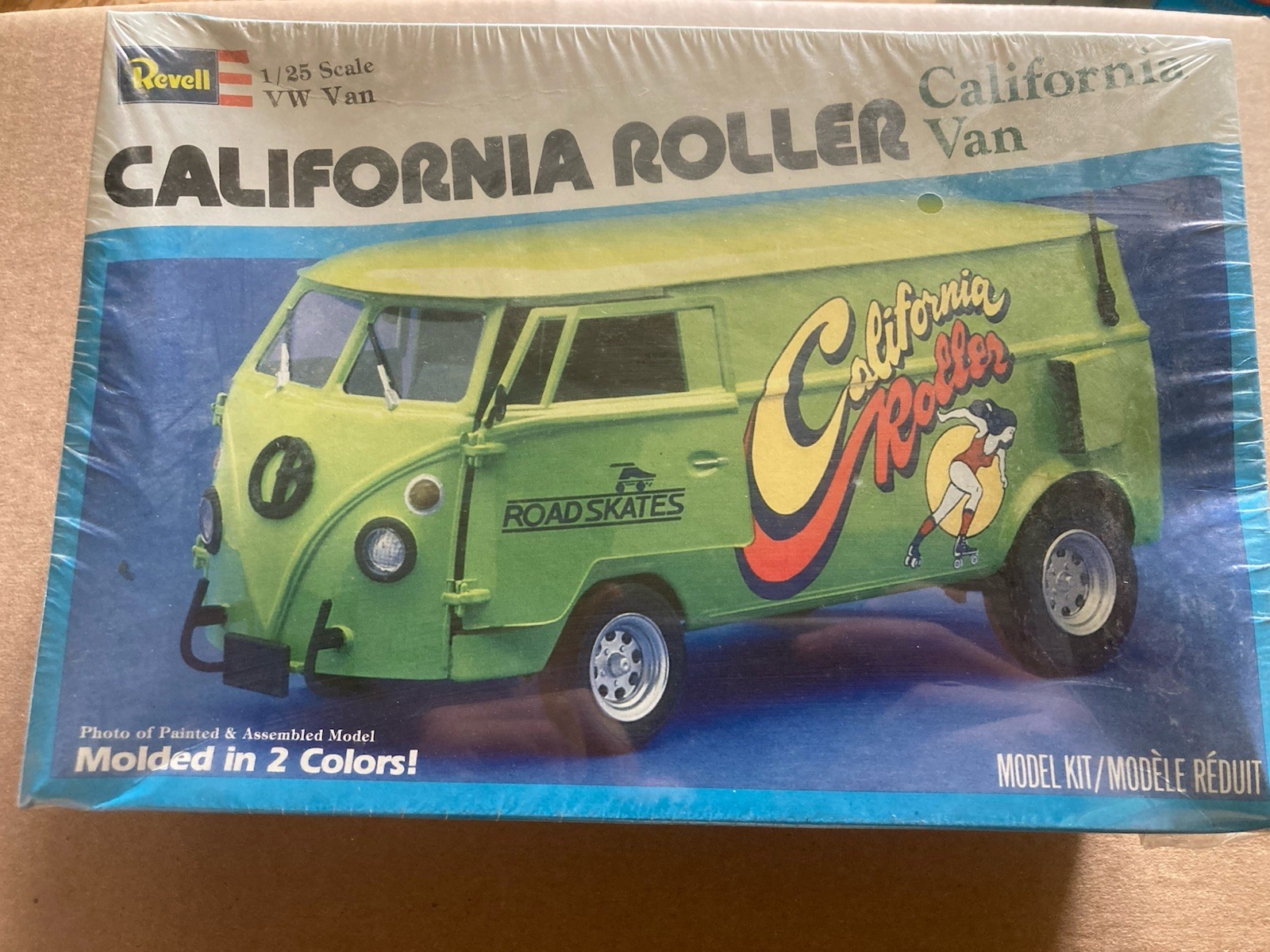Revell California Roller VW Volkswagen Van Bus Model Kit 7304 1/25 ...