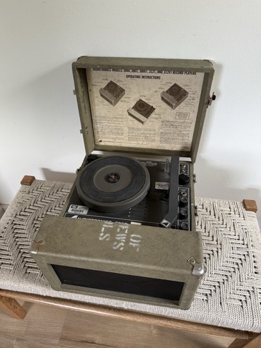 🍊Vintage 1970s Audiotronics 4-Speed RPM Record Player | Model 300T ...