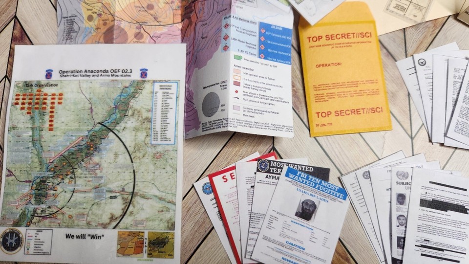 1/6 SCALE Mini US Army Brief for OEF Folders, Protractor, Maps ...