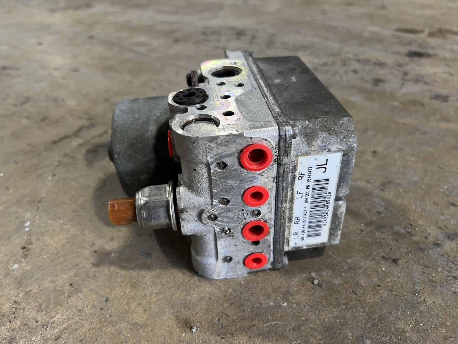 05-08 Corvette C6 ABS EBCM Pump Module Assembly USED 15141433 (9102-F ...