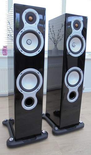 Monitor Audio Gold Signature GS20 Gloss Black Floor Standing ...
