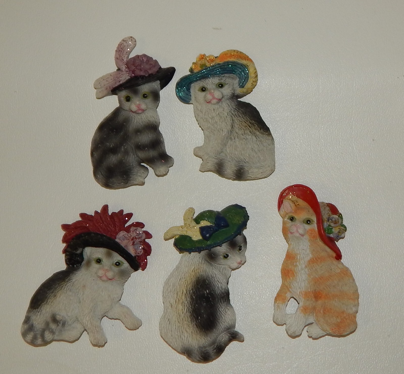 Set of 5 Adorable Kitty Cats in Fancy Hats Magnets | eBay