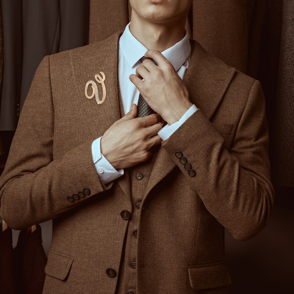 Letter Brooch Pins, A-Z 26 Metal Initial Rhinestone Brooches(Letter Z ...