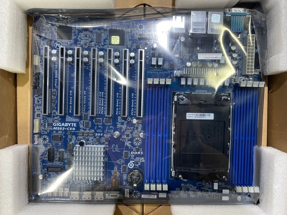Gigabyte MS03-CE0 Motherboard +Intel Xeon Platinum 8592 ES Q2SR 1.7GHz 64C/128T | eBay