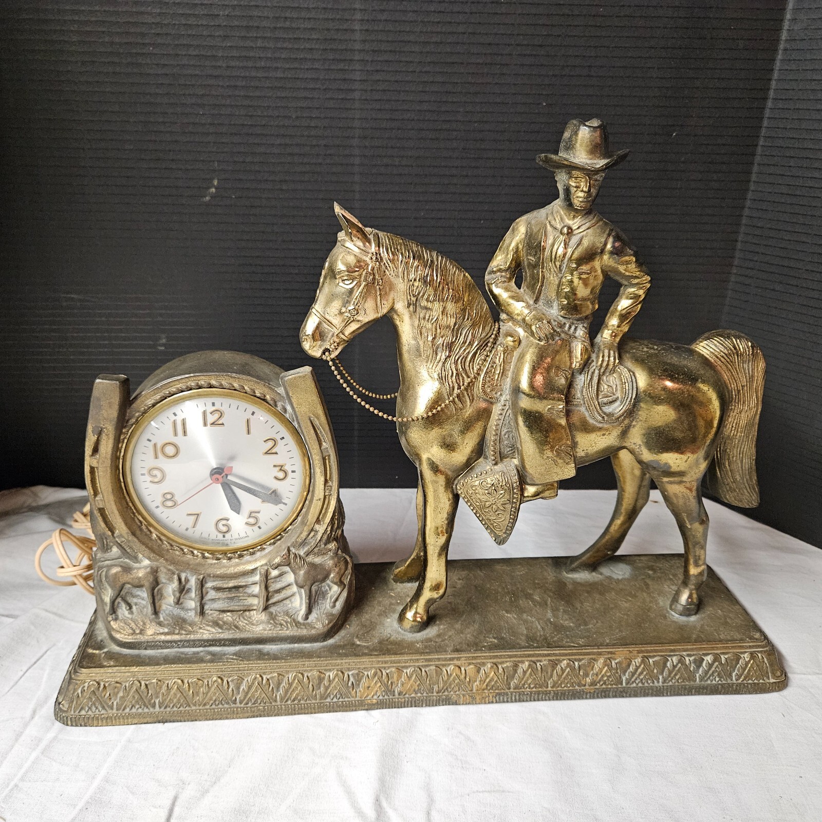 Vintage Sessions COWBOY & HORSE CLOCK w/ horseshoe Rodeo Bucking Bronco ...