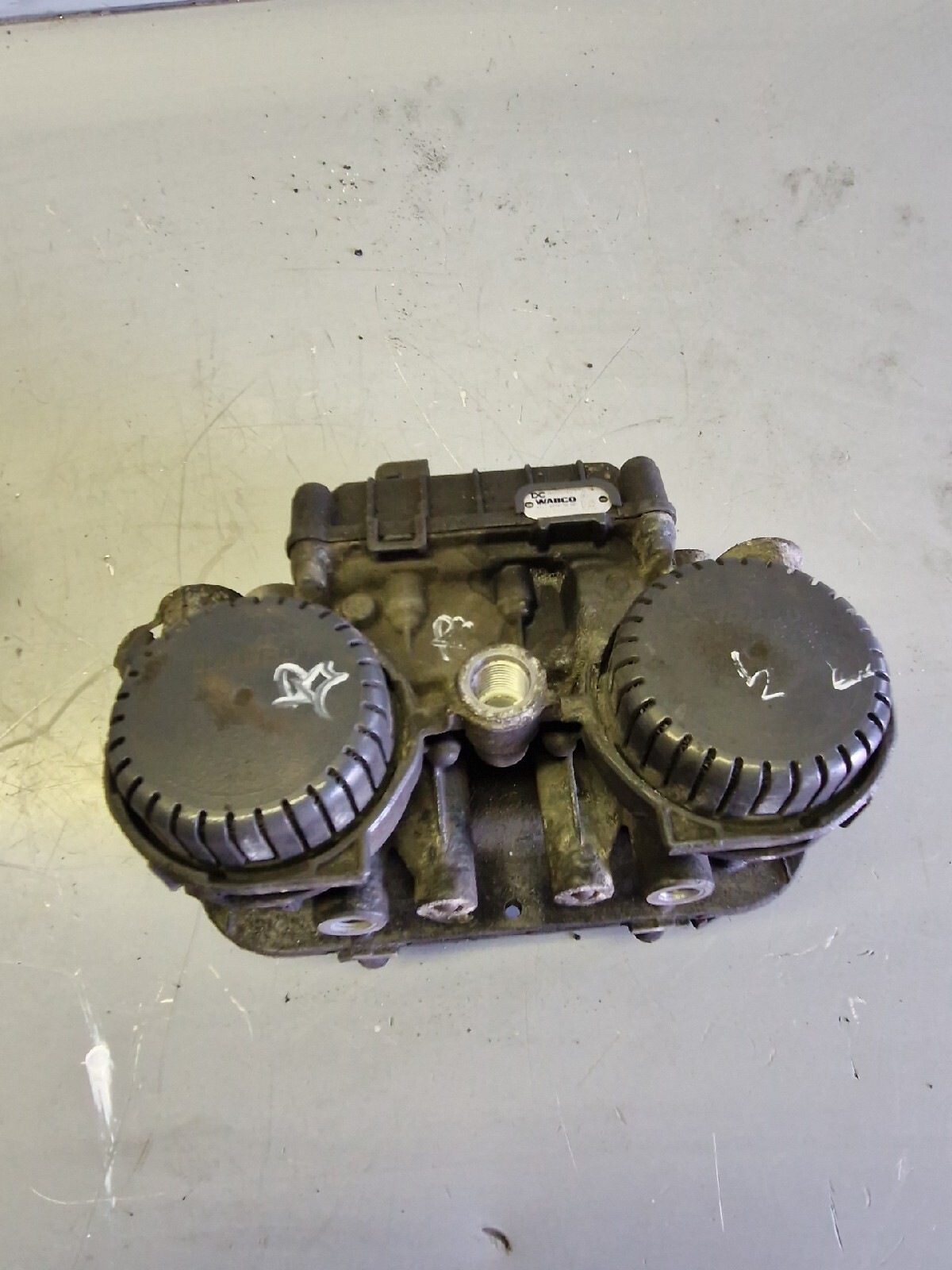 MERCEDES ACTROS MP4 EBS REAR AXLE MODULATOR | eBay UK