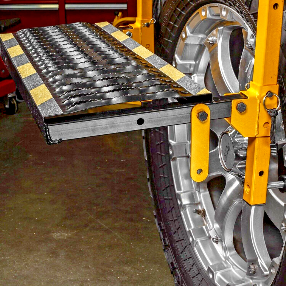 TRUCK SVU OVER THE TIRE TYRE STEP FOR PICKUP TRUCKS HEAVY DUTY FOLDING ...