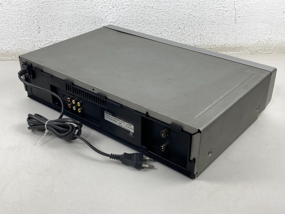 Sony SLV-ED818ME VHS Multi System Pal/Mesecam/Ntsc/ VCR Video Cassete ...
