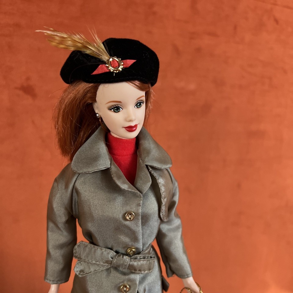 Nice Mattel City Seasons Autumn In London Barbie Doll Unboxed & Dressed ...