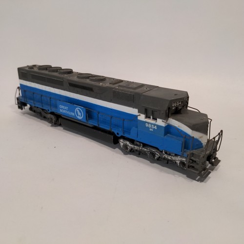 Athearn HO Burlington Northern BN 9854 Great Northern Patch SDP40 Big ...