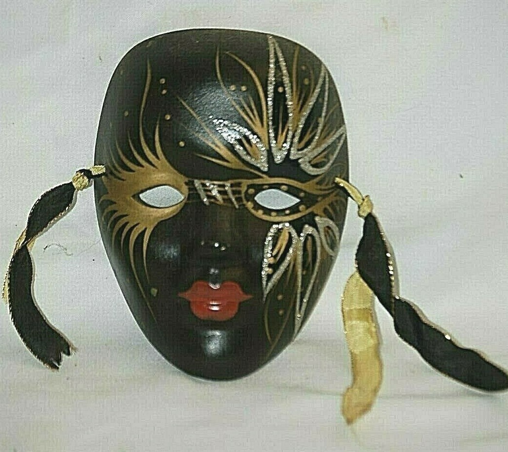 Mask Designs For Art With Glitters
