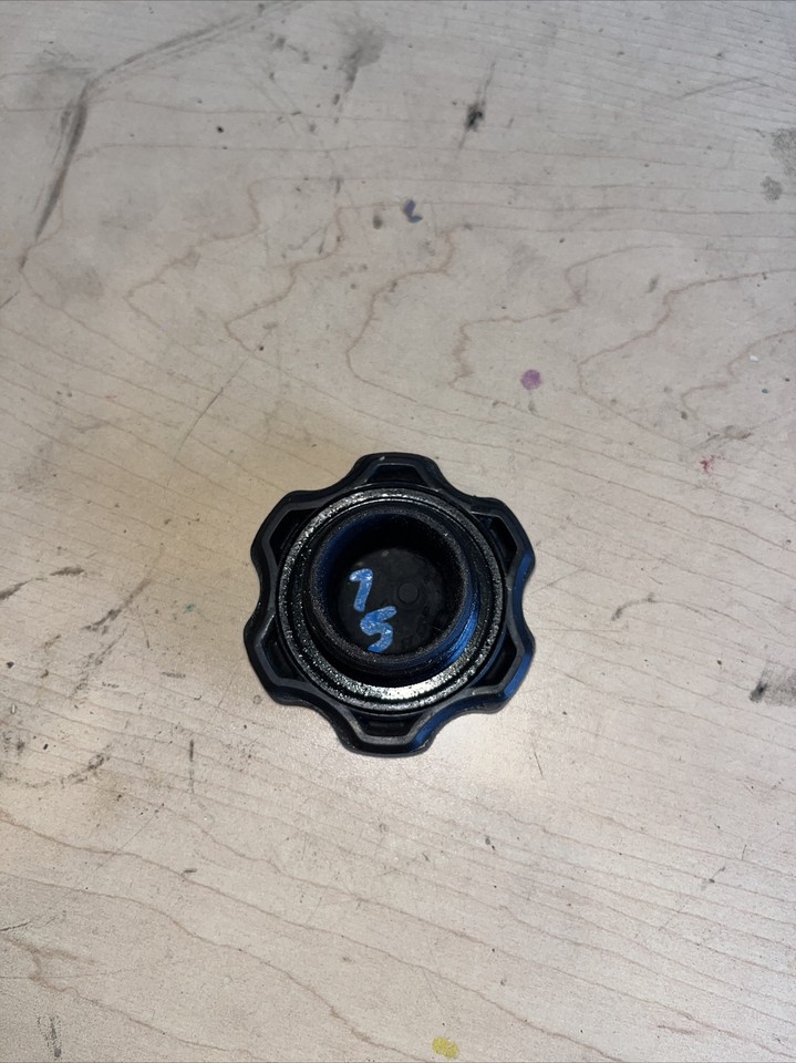 Toyota Pickup Valve Cover OIL Filler Cap VINTAGE 20R 22R 22RE TEQ RARE ...